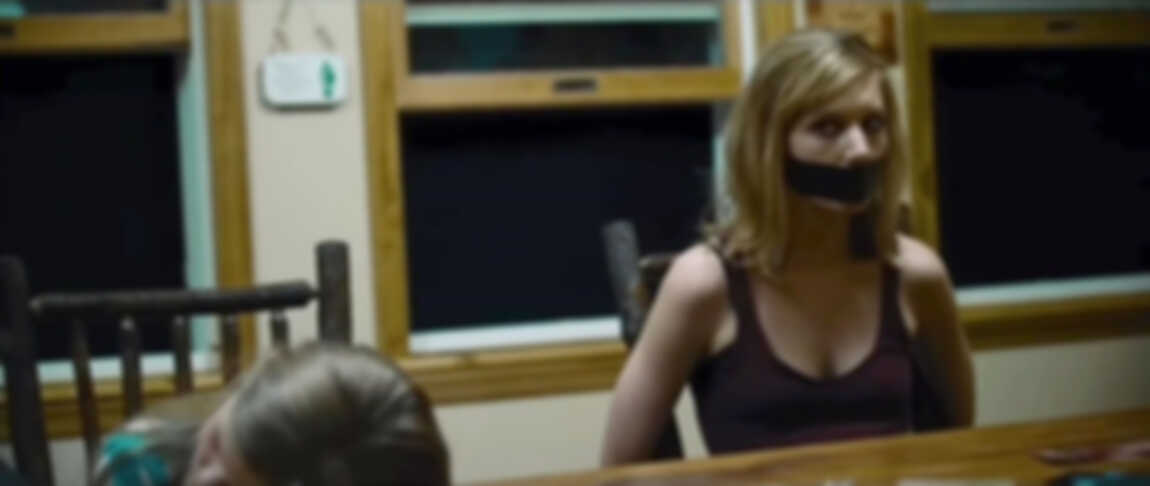 Preview - Altered Hours (2016) | ScreenTies